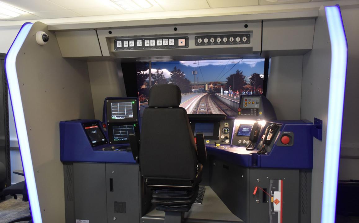 Northern takes delivery of prototype semi-immersive static cab simulator | Rail News